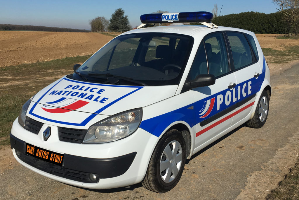 Renault Scenic 2 Police - Ciné Autos Stunt