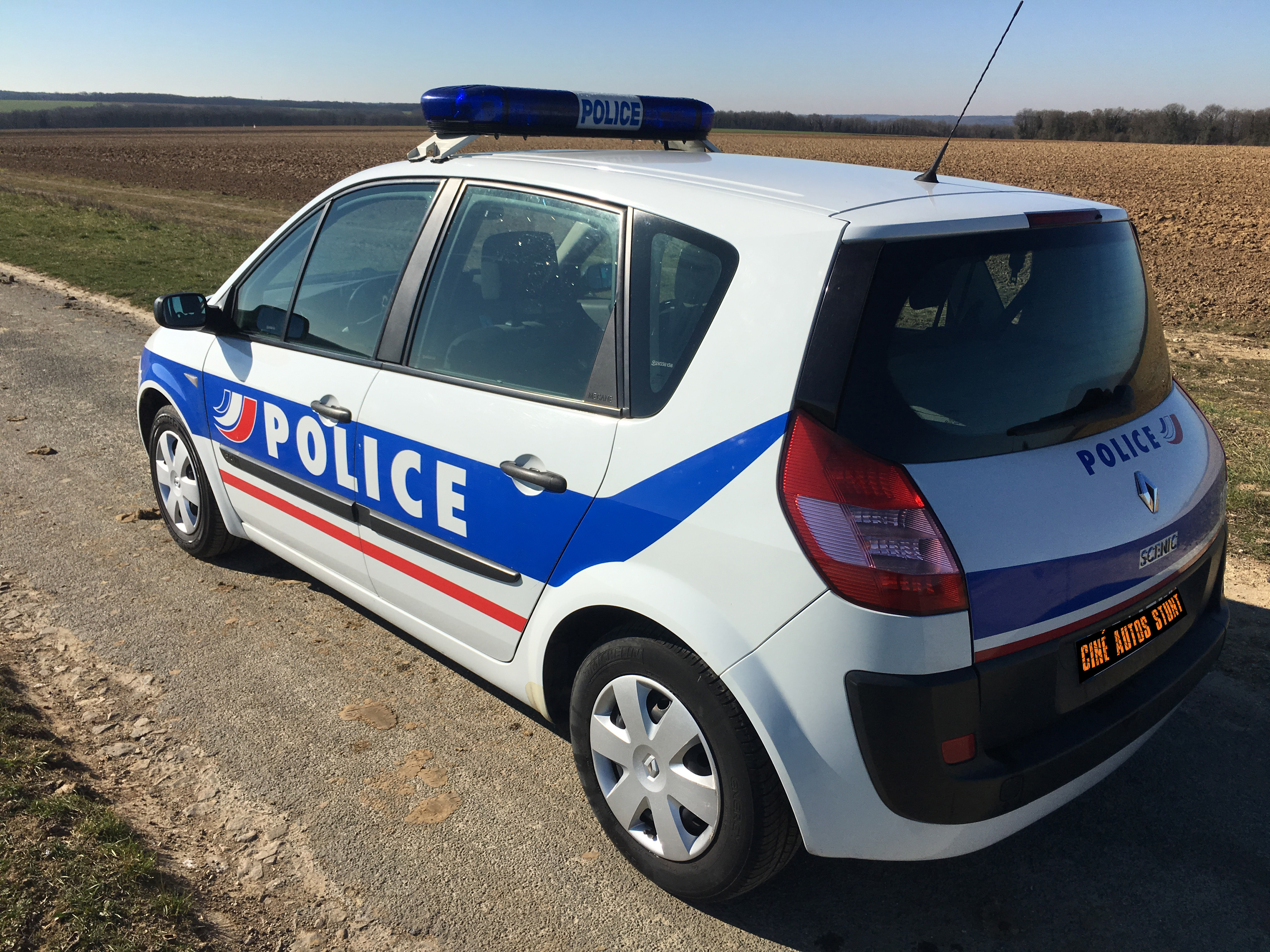 Renault Scenic 2 Police - Ciné Autos Stunt