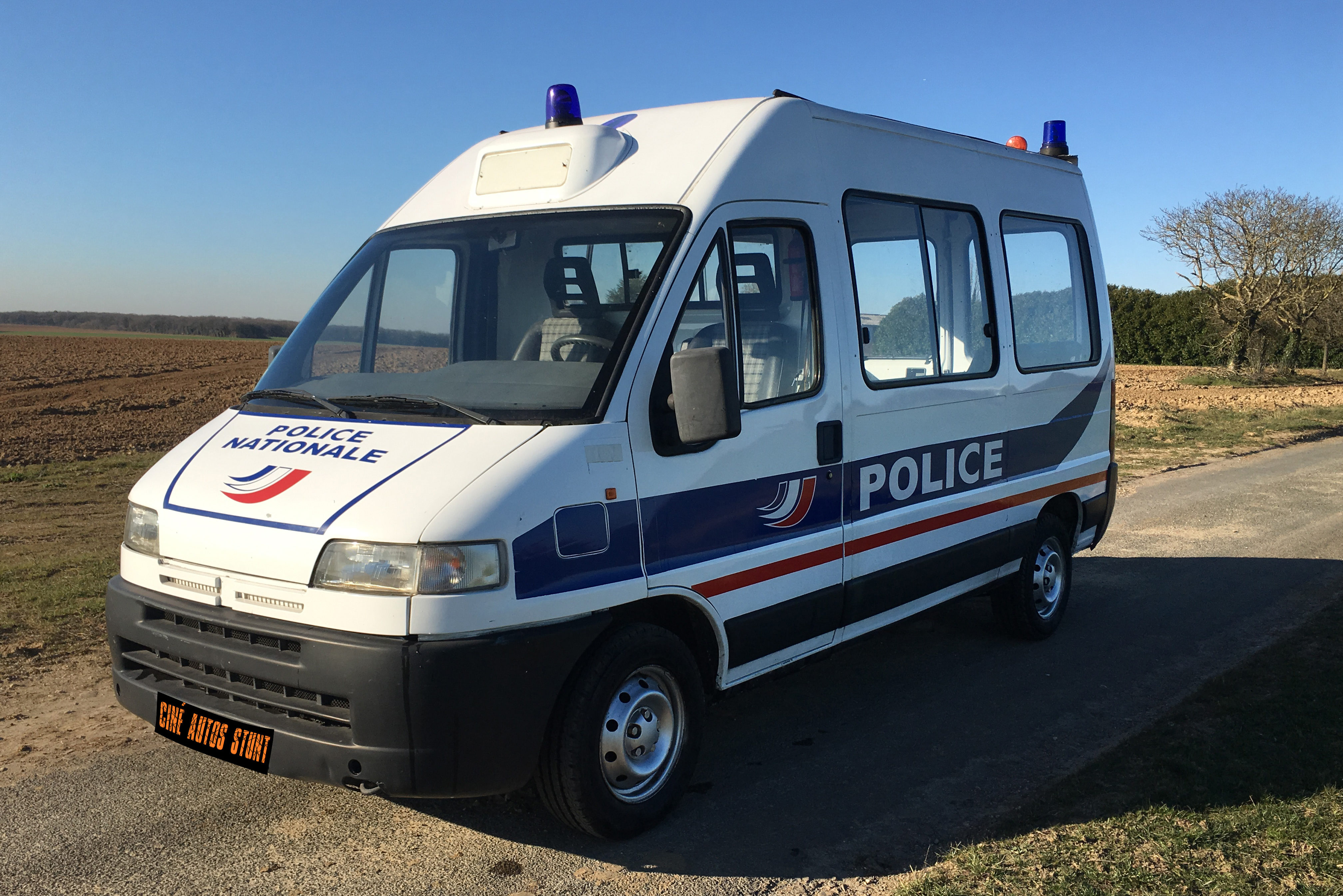 Peugeot Boxer Police - Ciné Autos Stunt