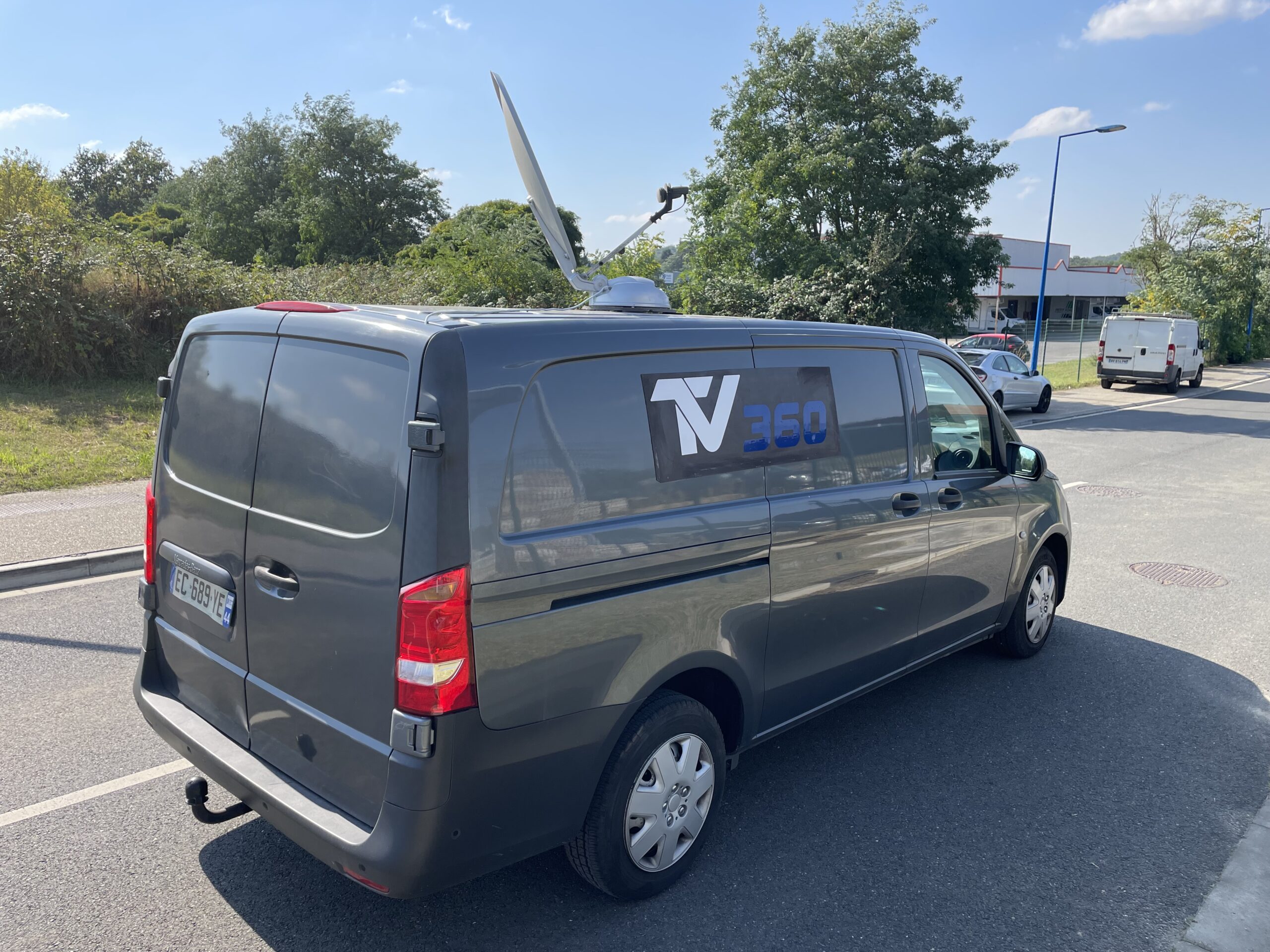 Mercedes Vito TV - Ciné Autos Stunt
